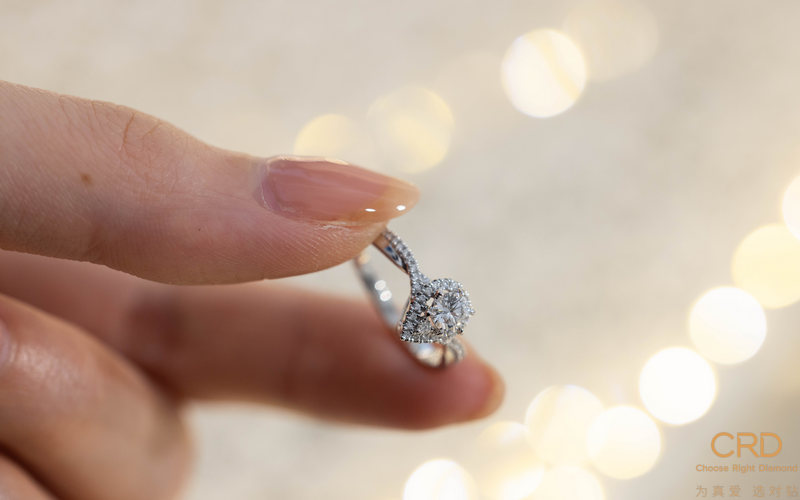 AU750戒指和PT950戒指哪个好，哪个更好看？ - CRD克徕帝珠宝官网